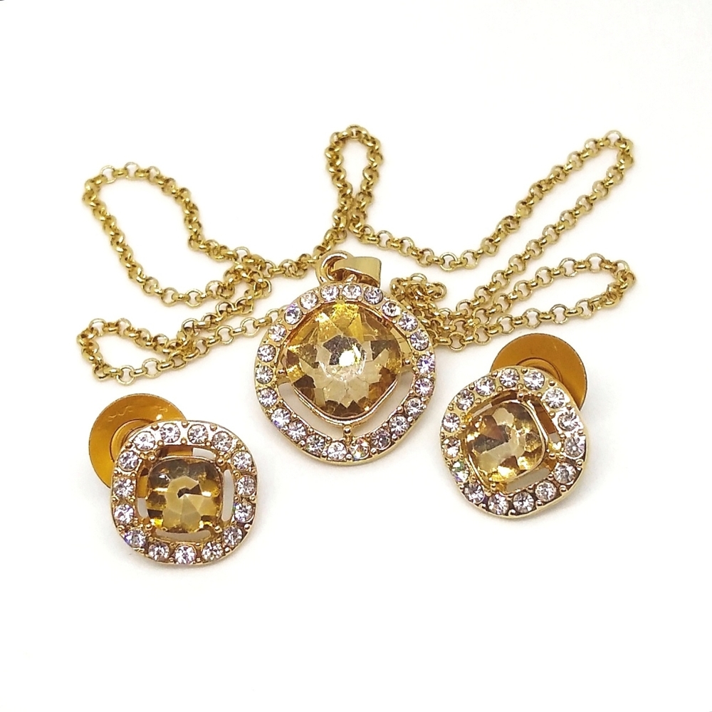 Monet Rhinestone Jewelry Set - Gem
